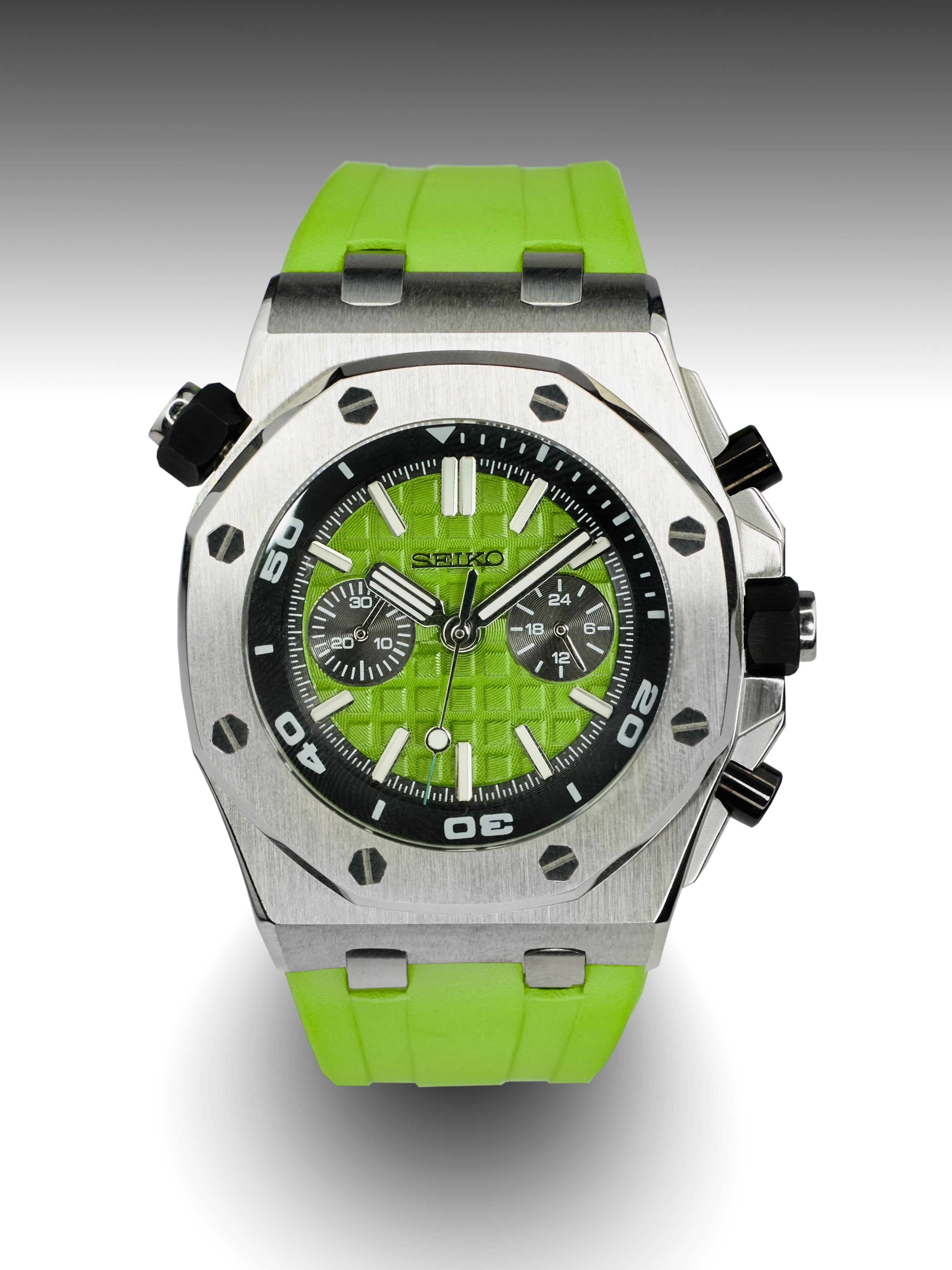 AP Offshore Green | Limited Edition Seiko Build | Stainless steel Case